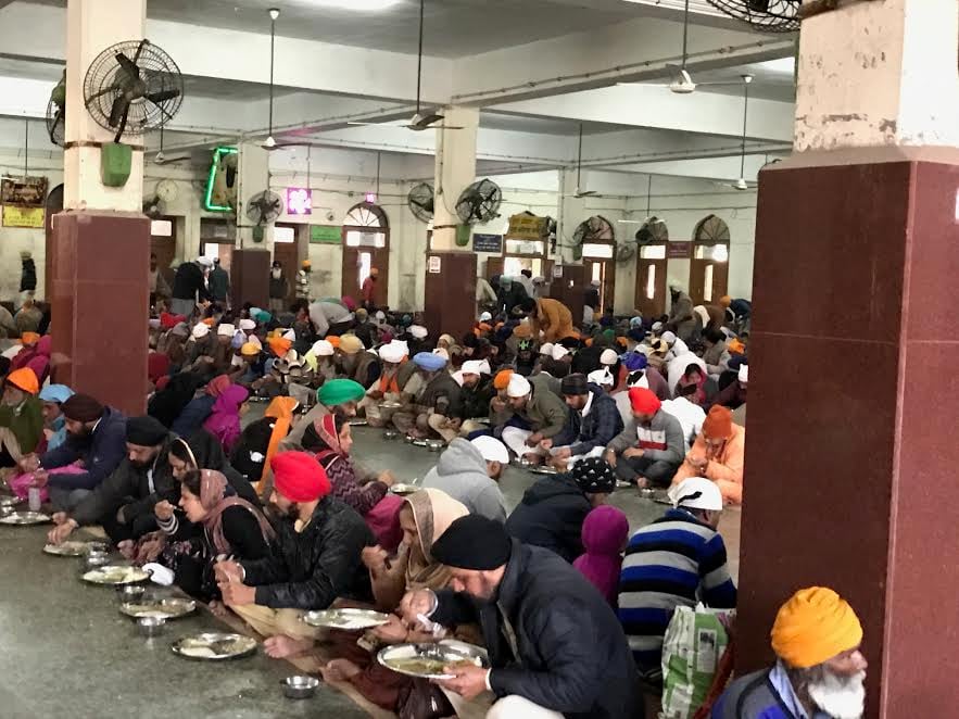 Golden Temple's Langar Hall - The Largest Free Kitchen in the World